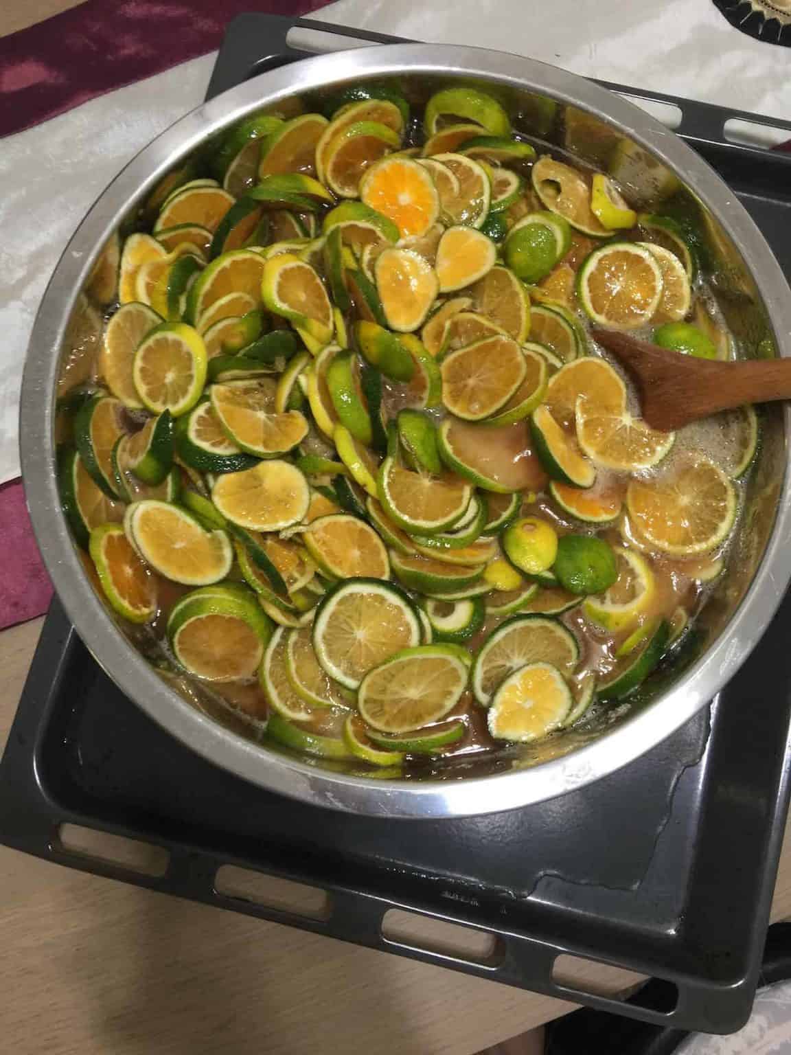 Beginner's Guide to Making Tangerine Syrup (chung gyul cheong) - Greedy ...