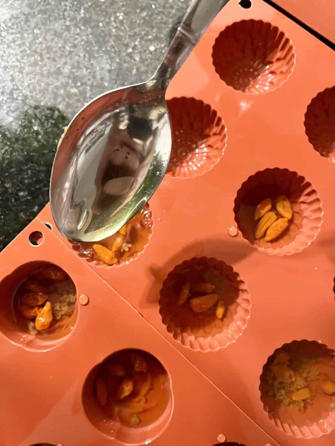Osmanthus Jelly Recipe (Gui Hua Gao) - Greedy Girl Gourmet