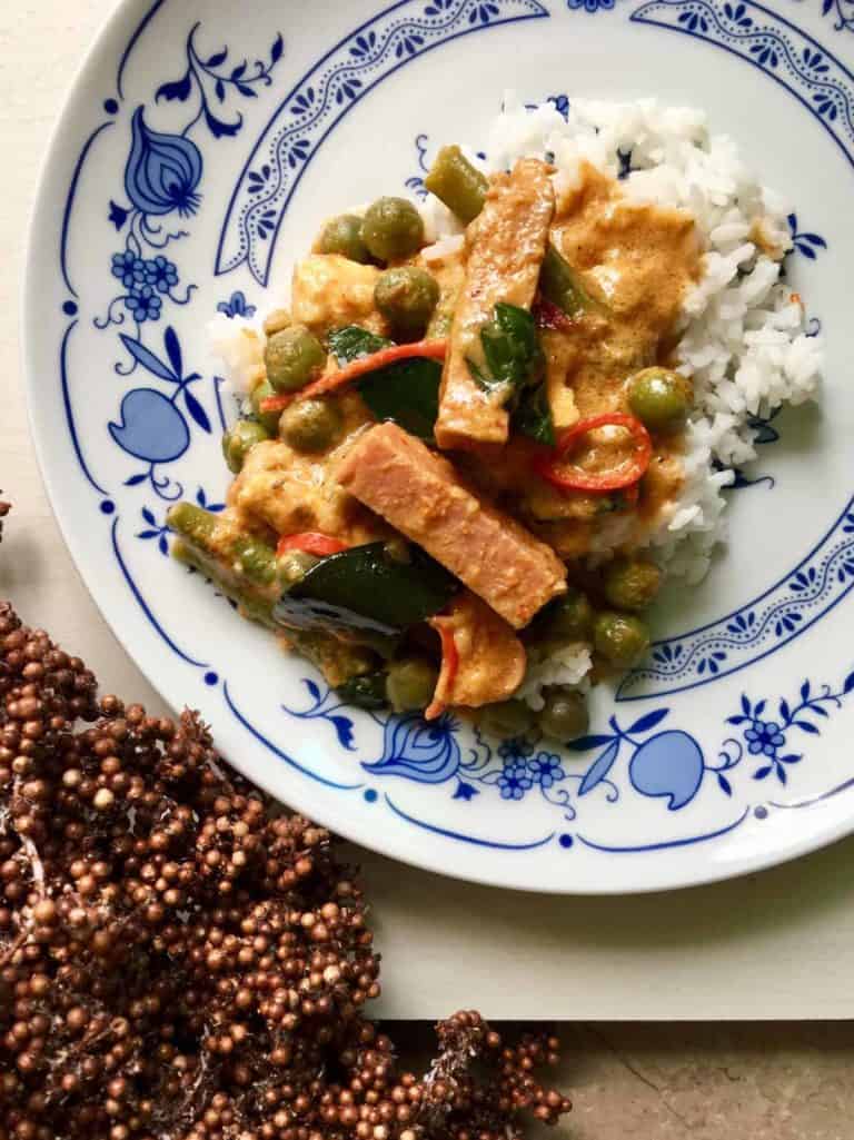 19 Kaffir Lime Leaf Recipes - Greedy Girl Gourmet